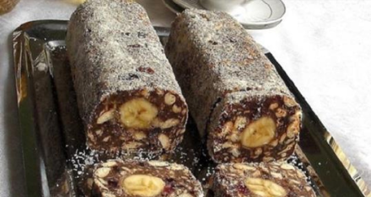 Бисквитено руло с банани само за 15 минути страхотна вкусотия